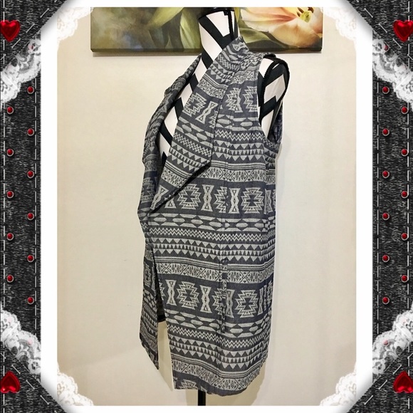 1. State | Jackets & Coats | State Open Front Print Vest | Poshmark